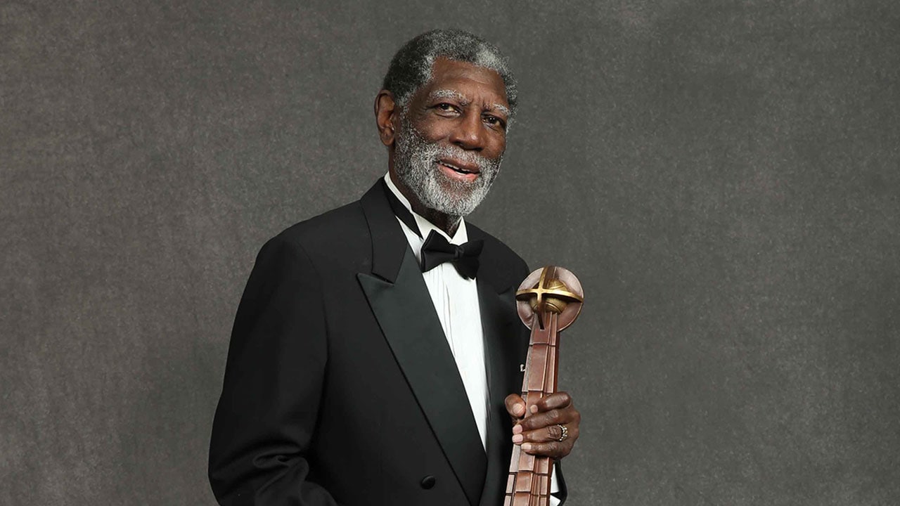 Al Attles Receives Basketball's Highest Honor, Hall of Fame ...