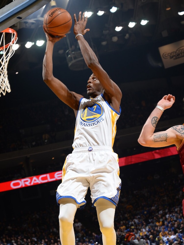 Warriors vs. Cavaliers - 1/9/15 Photo Gallery | NBA.com