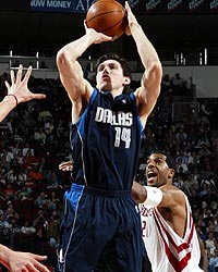 Warriors And Dallas ConsummateEight-Player Trade | Golden State Warriors