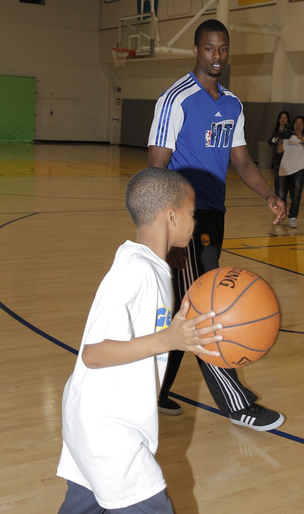 Kaiser Permanente Get Fit Hoops & Health Clinic | Golden State Warriors