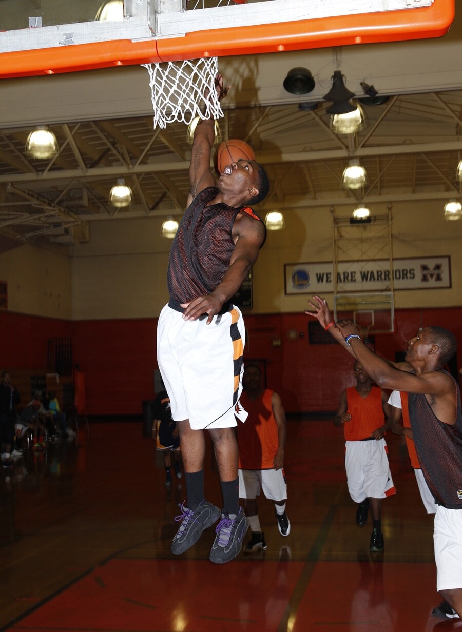 Bill Russell “Wall of Champions” Unveiling Photo Gallery | NBA.com
