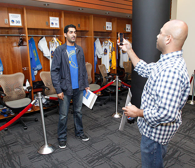 Season Ticket Holder Autograph Signing - 4/15/12 Photo Gallery | NBA.com