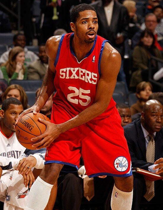 Warriors Sign Rodney Carney - 9/8/10 Photo Gallery | NBA.com