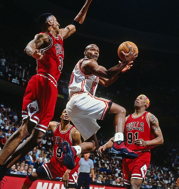 Classic Warriors: Tim Hardaway Photo Gallery | NBA.com