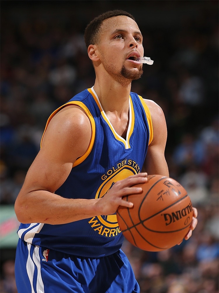 Warriors Guard Stephen Curry Named 2015-16 Kia NBA Most Valuable Player ...