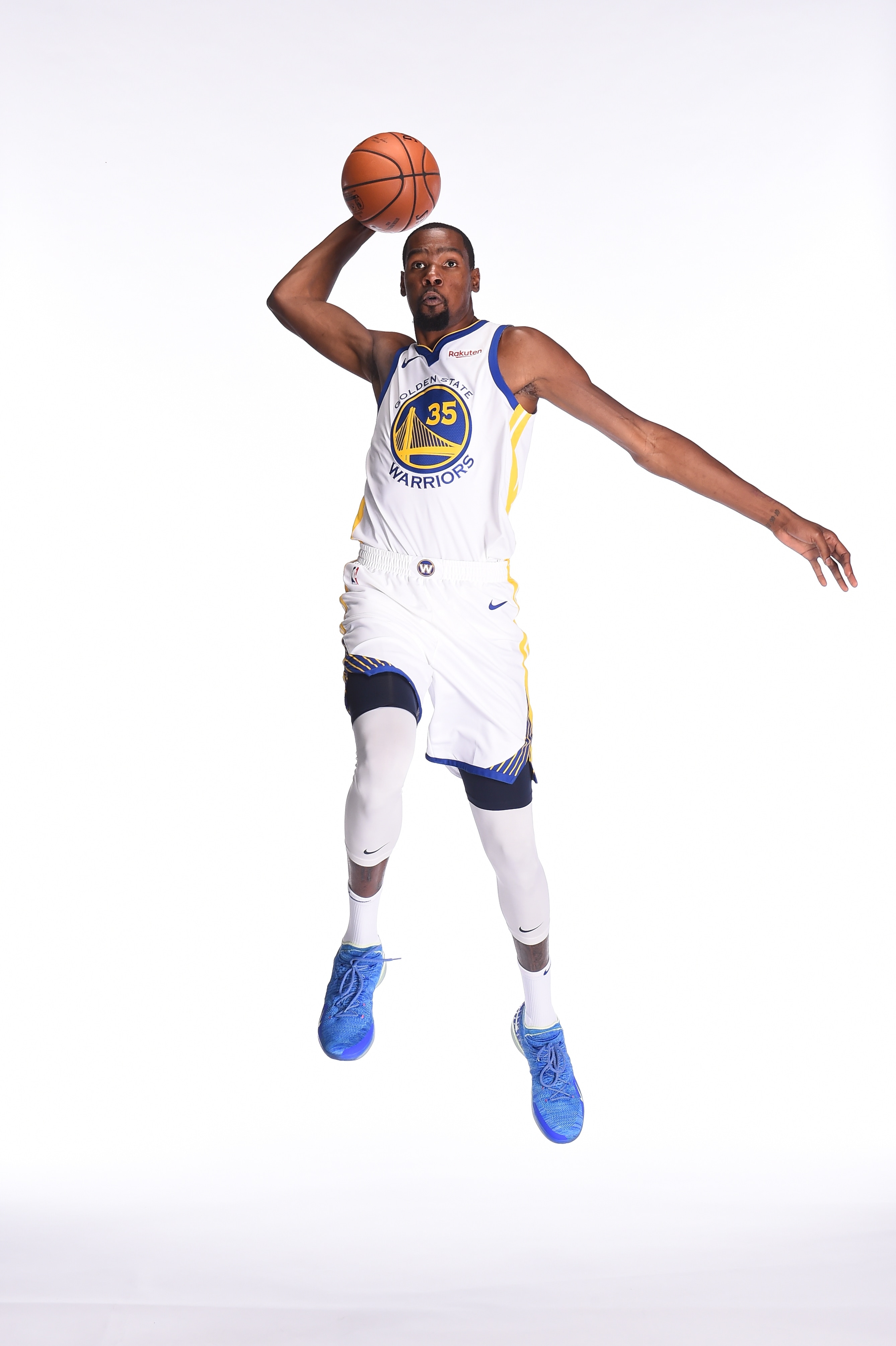 2018 Media Day Portraits Photo Gallery | NBA.com