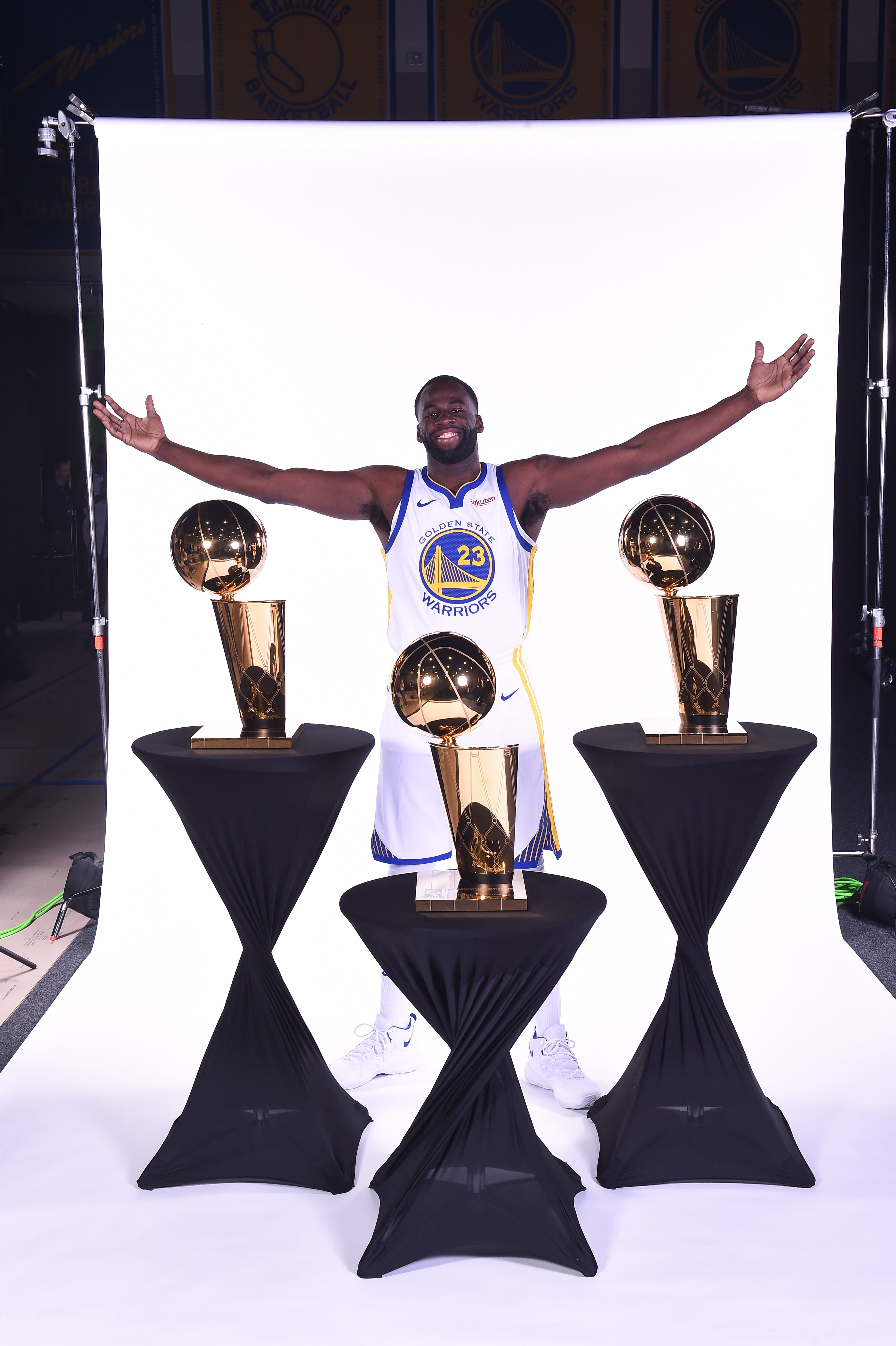 2018 Media Day Portraits Photo Gallery | NBA.com
