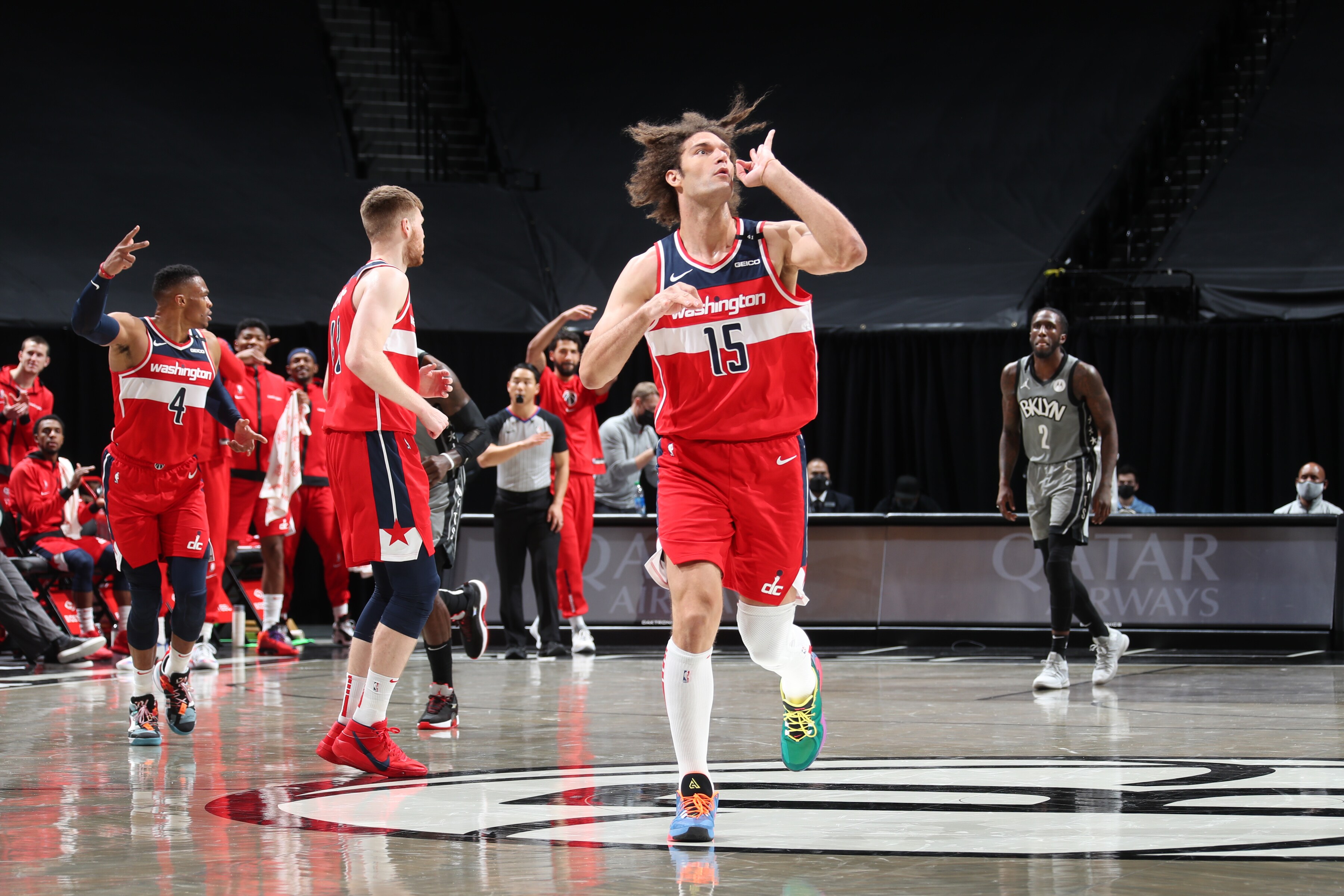 Top Photos 2020-21: Robin Lopez Photo Gallery | NBA.com