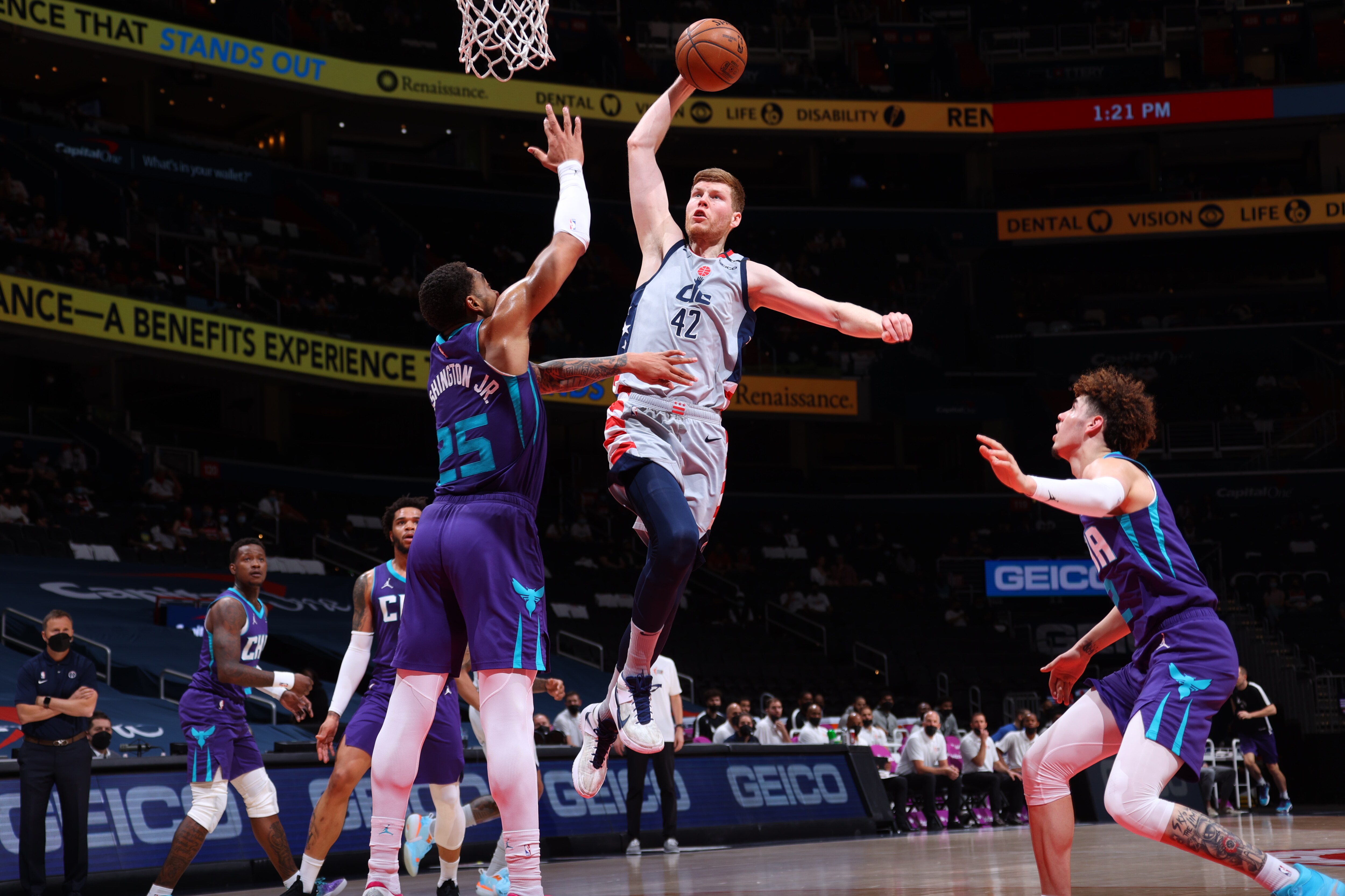 Top Photos 2020-21: Davis Bertans | Washington Wizards