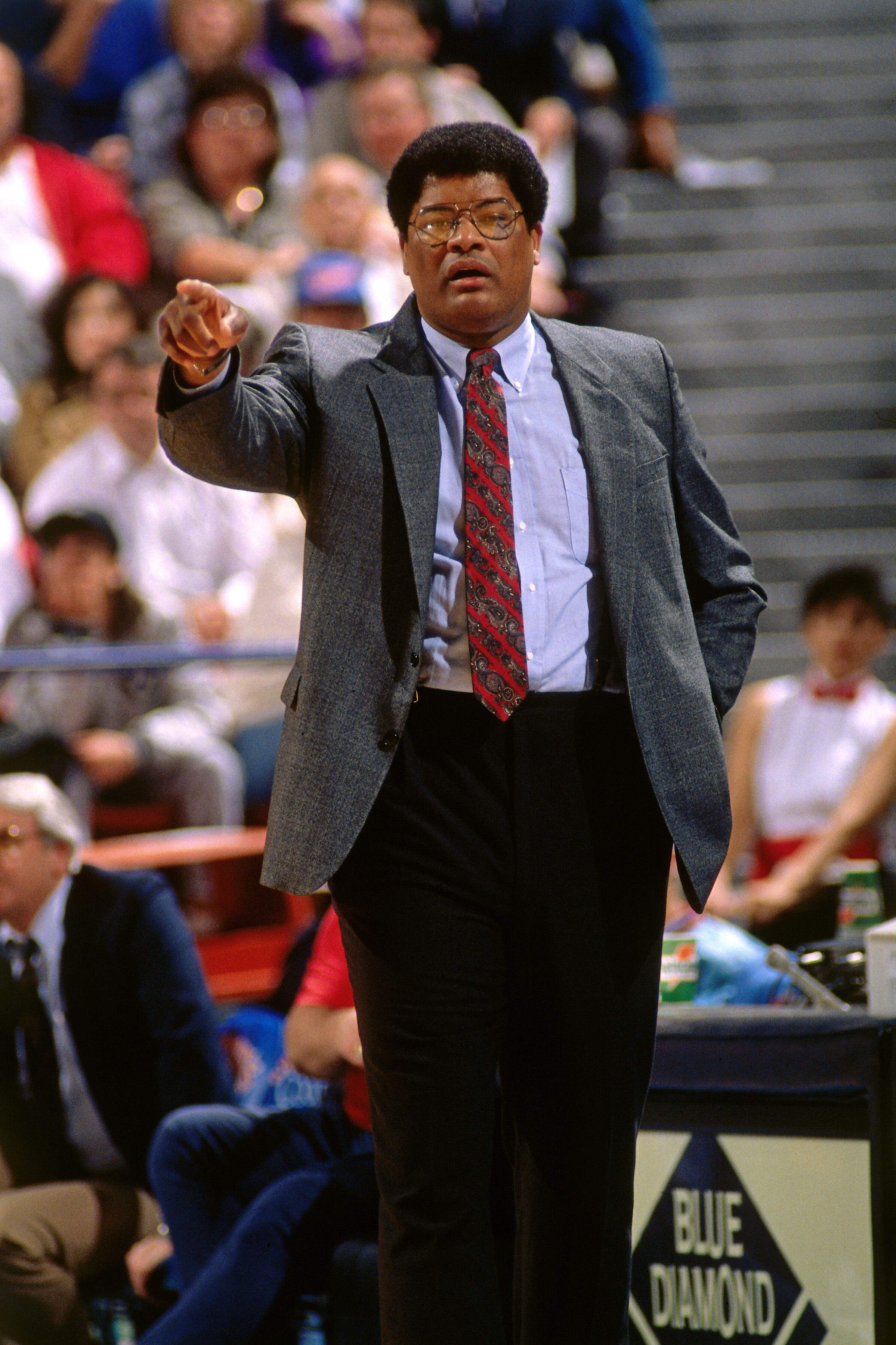 Photos: Wes Unseld Tribute Photo Gallery | NBA.com