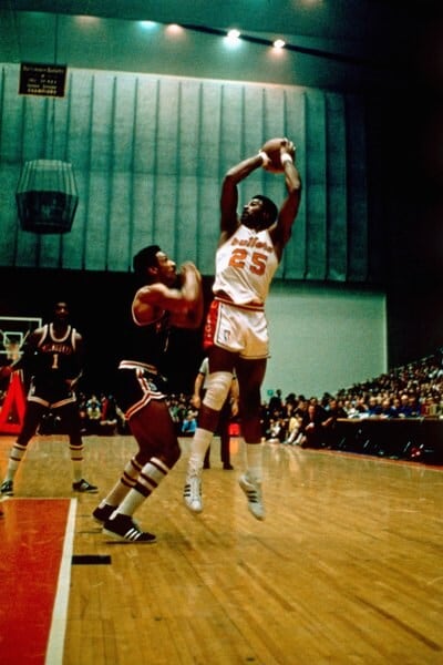 Gus Johnson Photo Gallery | Washington Wizards