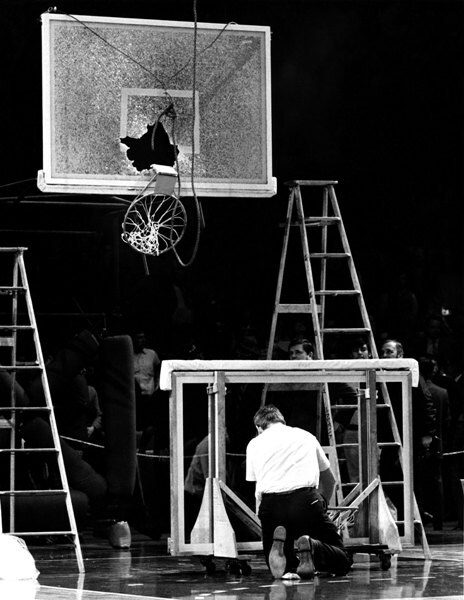 Gus Johnson Photo Gallery | Washington Wizards