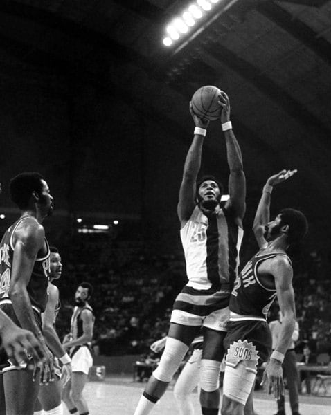 Gus Johnson Photo Gallery | Washington Wizards