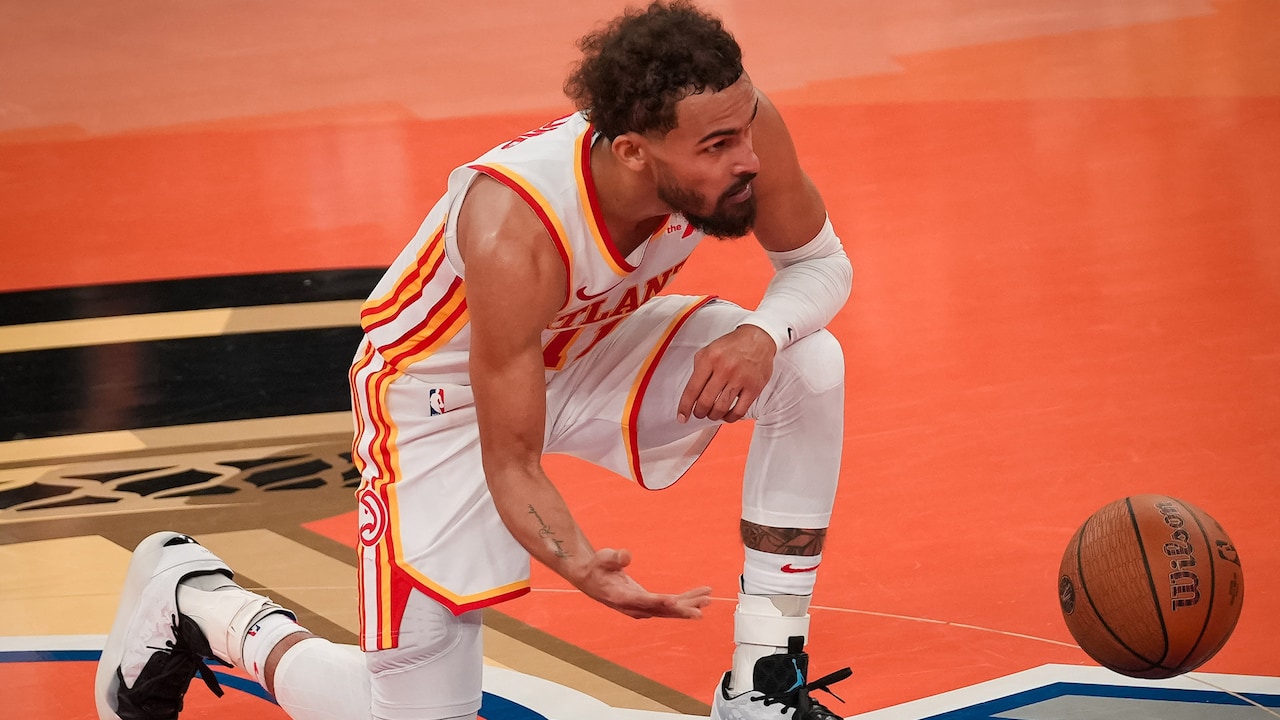 The adjustment Trae Young made that helped lead Hawks to Win over ...