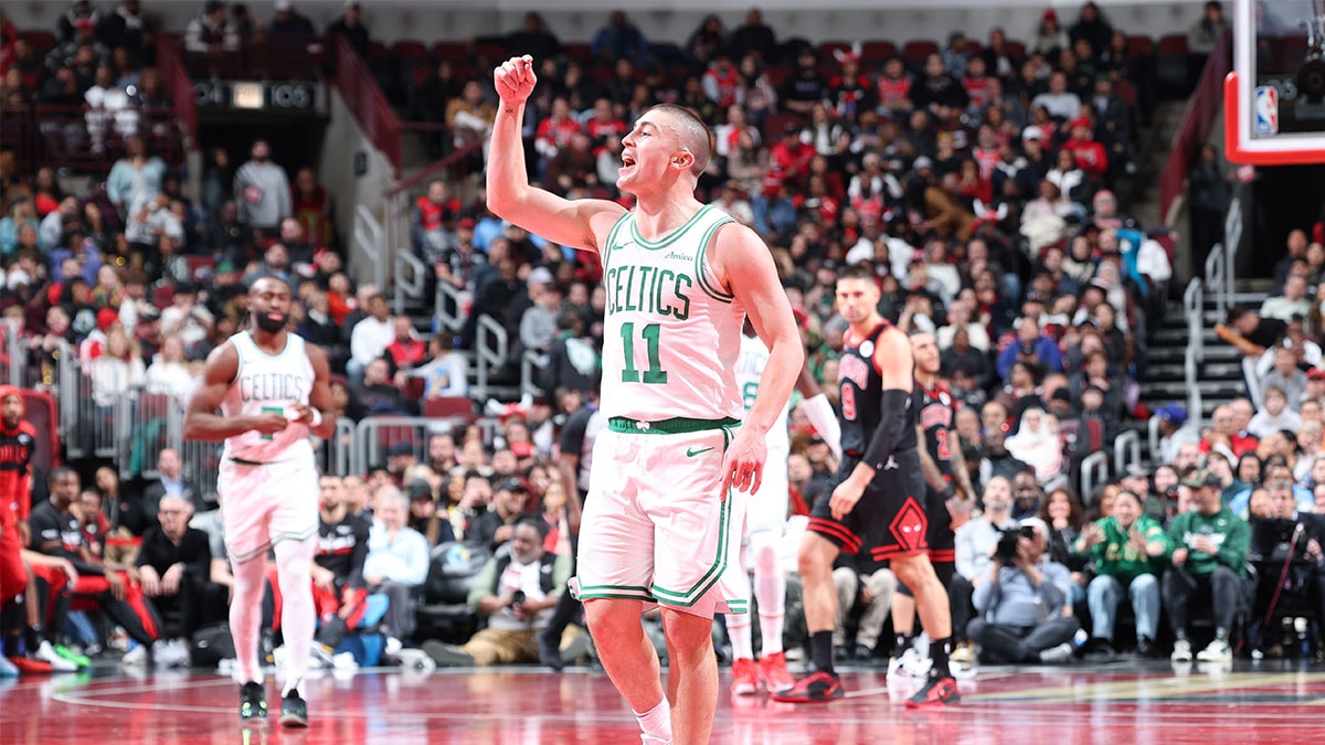 Pritchard Stampedes Bulls in the 4th, Strengthens 6MOY Case | Boston Celtics