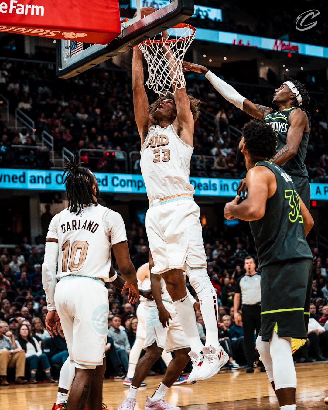 Cavs vs. Timberwolves Through the Lens Photo Gallery | NBA.com