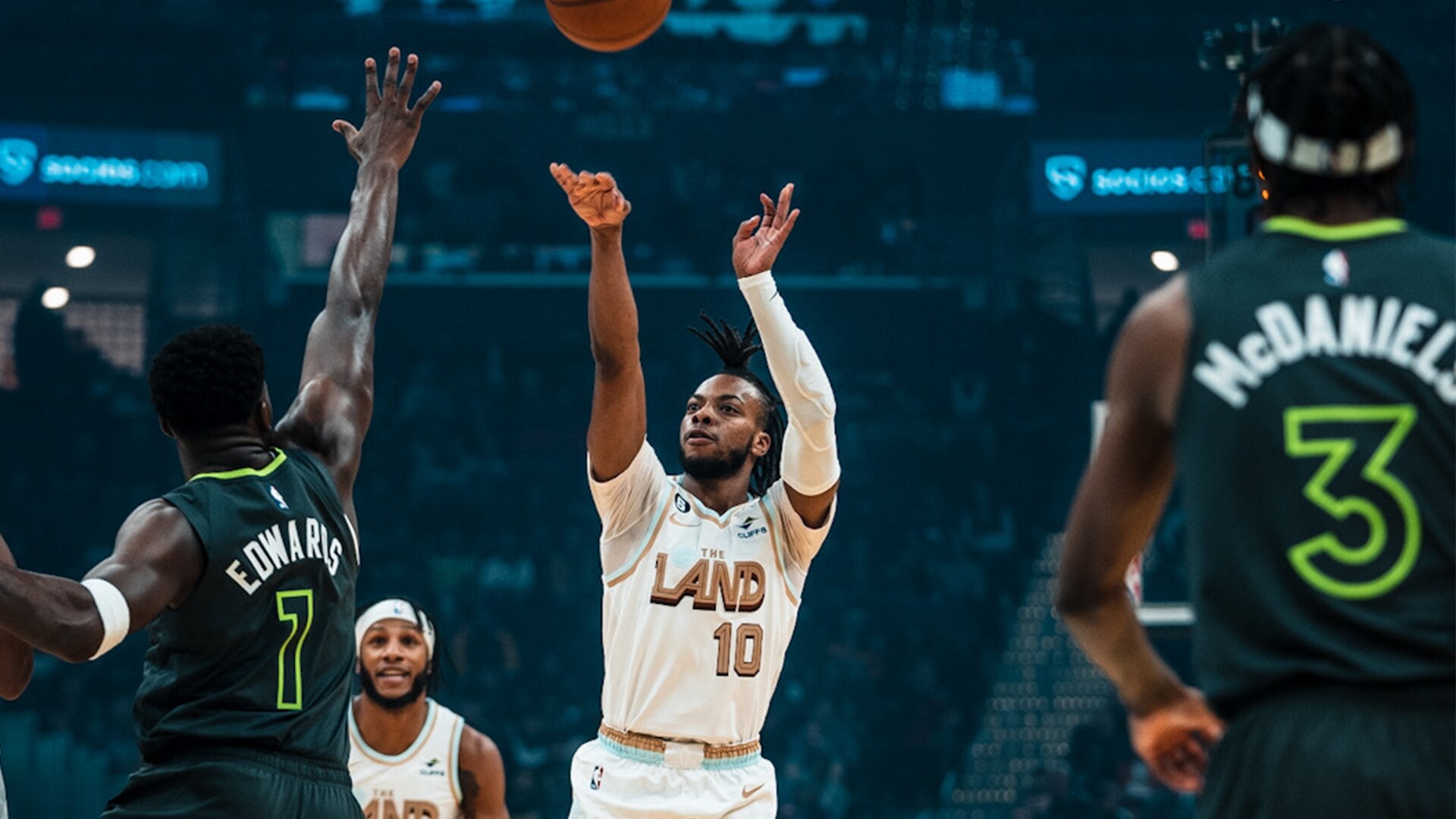 Cavs vs. Timberwolves Through the Lens | Cleveland Cavaliers