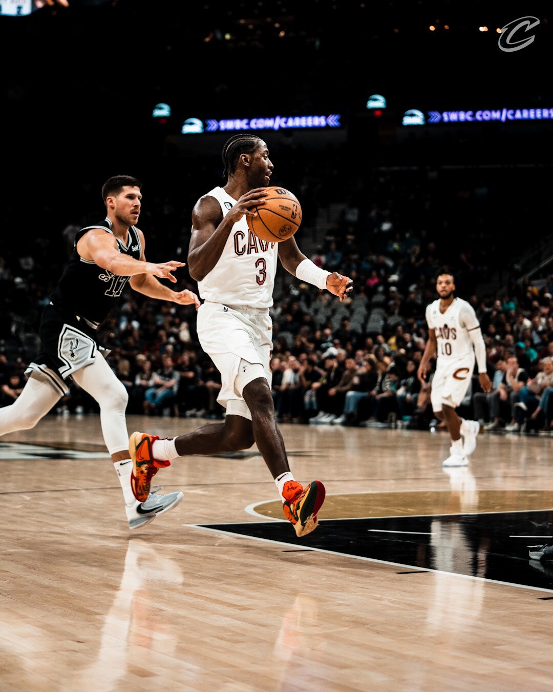 Cavs at Spurs Through the Lens Photo Gallery | NBA.com