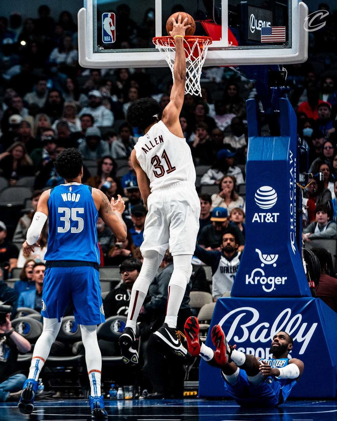 Cavs at Mavericks Through the Lens Photo Gallery | NBA.com