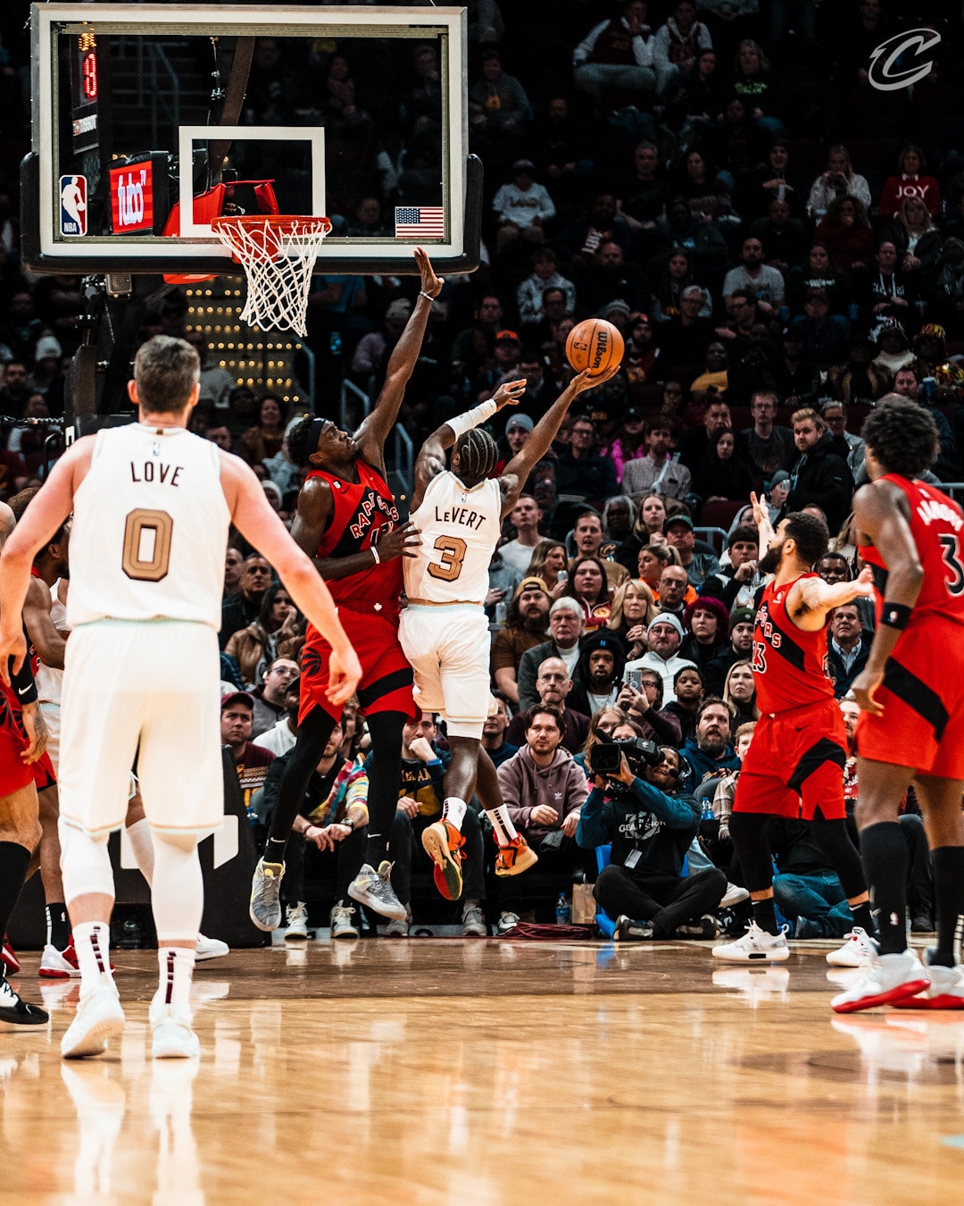 Cavs vs Raptors Through the Lens Photo Gallery | NBA.com