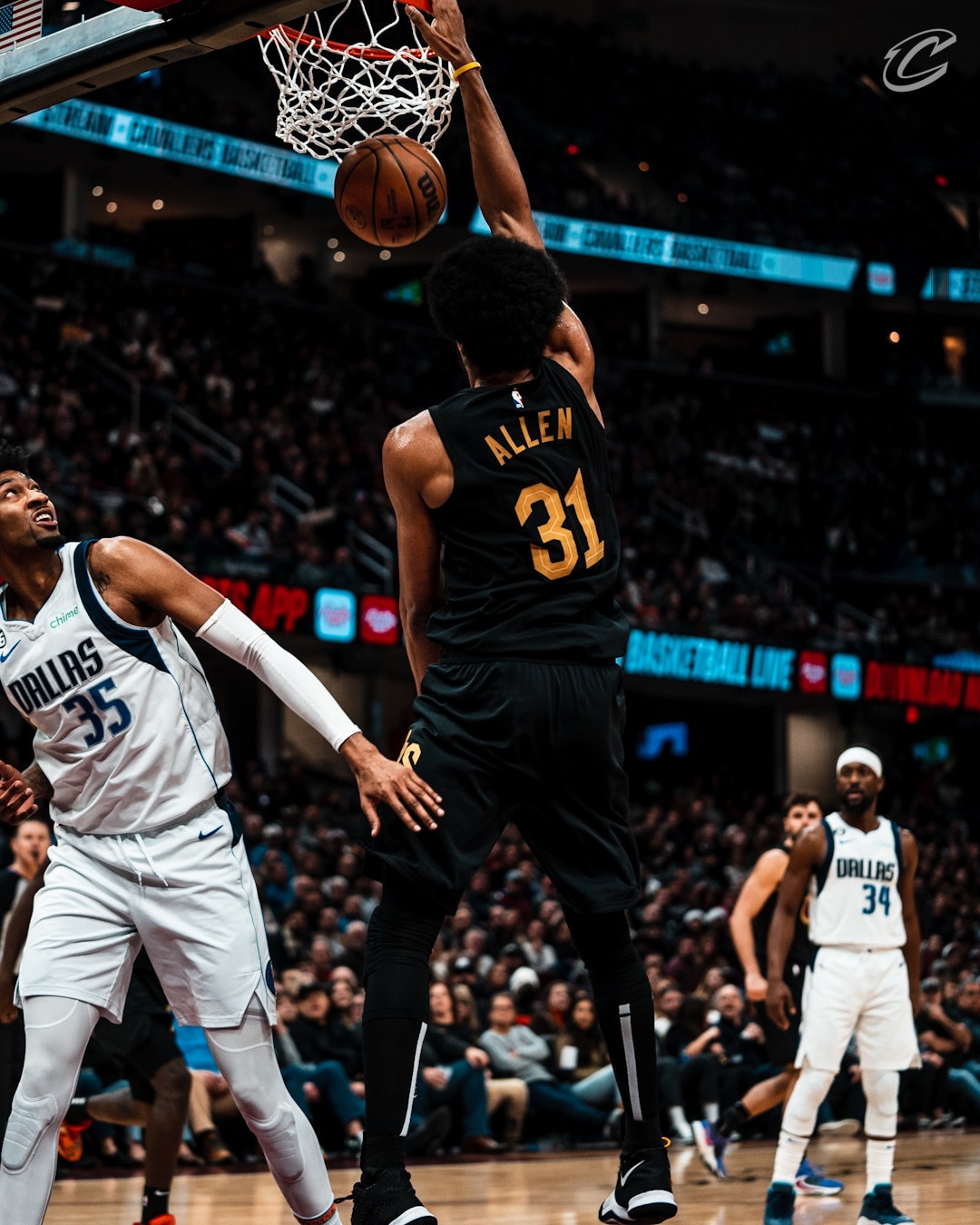 Cavs vs Mavericks Through the Lens Photo Gallery | NBA.com