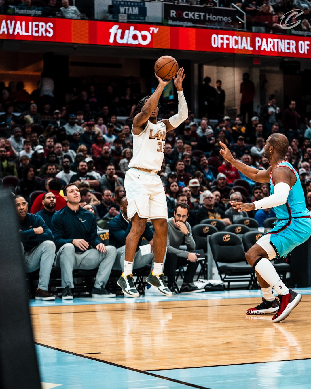 Cavs vs Suns Through the Lens Photo Gallery | NBA.com