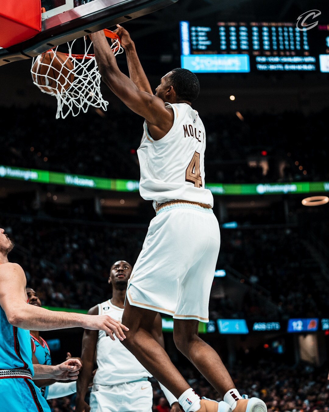 Cavs vs Suns Through the Lens Photo Gallery | NBA.com