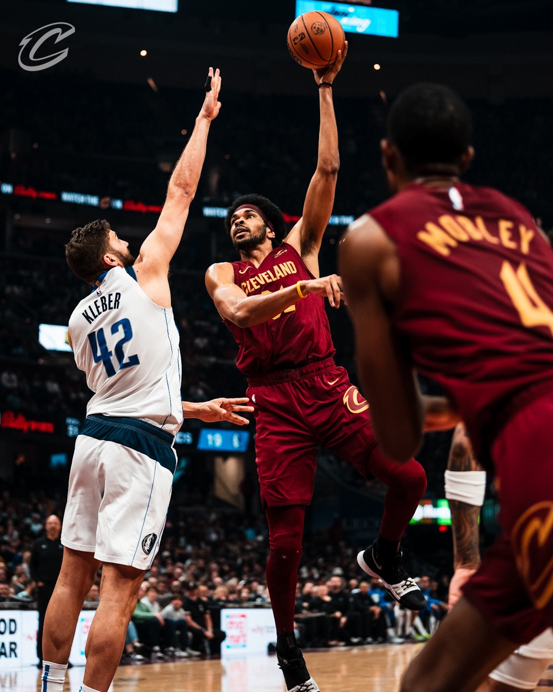 Cavs vs Mavericks Through the Lens