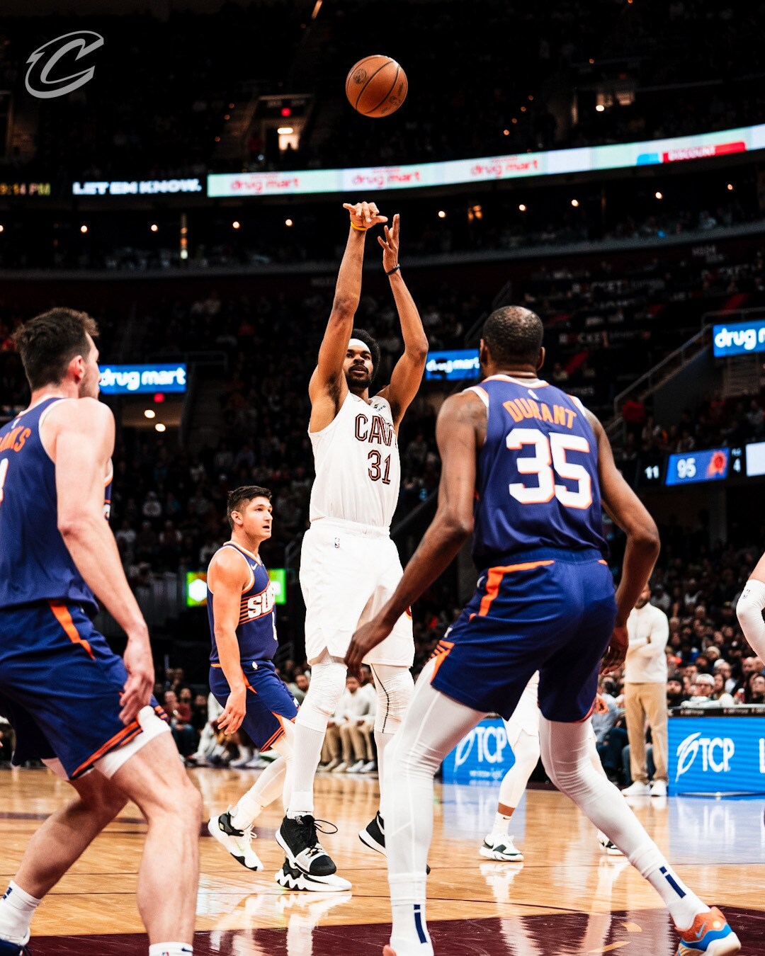Cavs vs Suns Through the Lens Photo Gallery | NBA.com