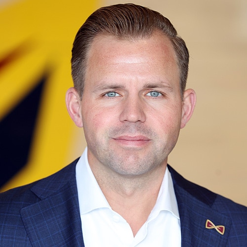 LEADERSHIP BIOS | Cleveland Cavaliers