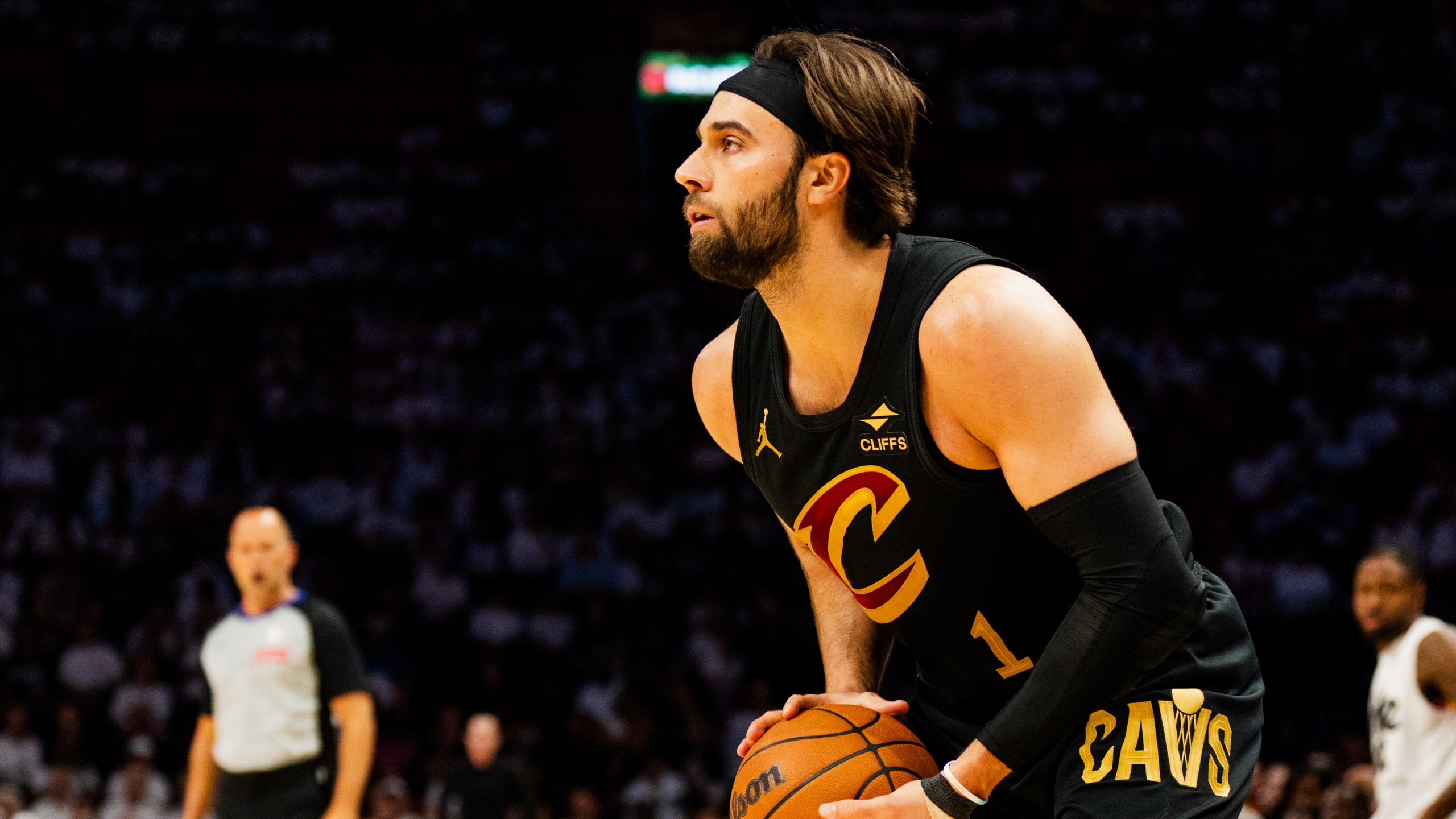 Offseason Questions: What Will the Plan be at Small Forward while Max ...