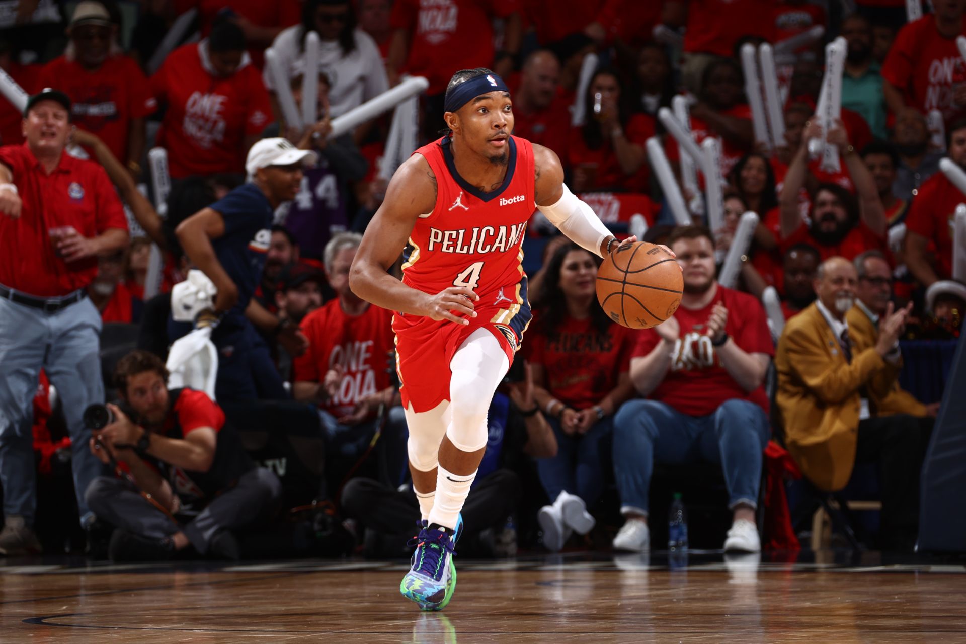 Photos: Devonte' Graham 2021-22 Season in Review Photo Gallery | NBA.com