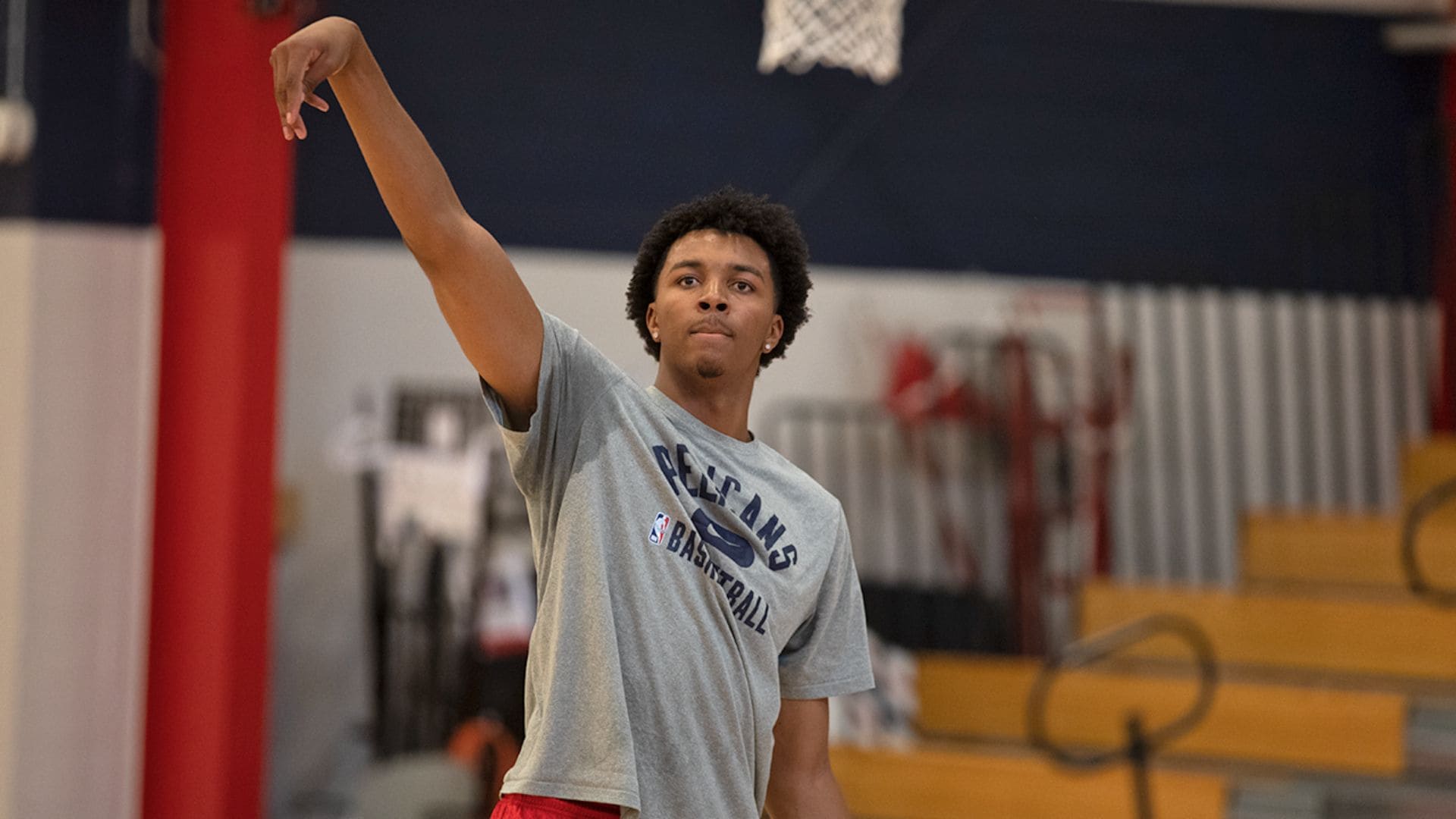Photos: Trey Murphy III 2022 Offseason Workouts Photo Gallery | NBA.com