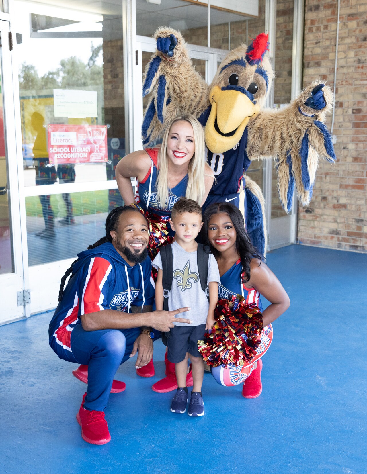 Photos: Pelicans, Shell provide reading kits for Grand Caillou ...
