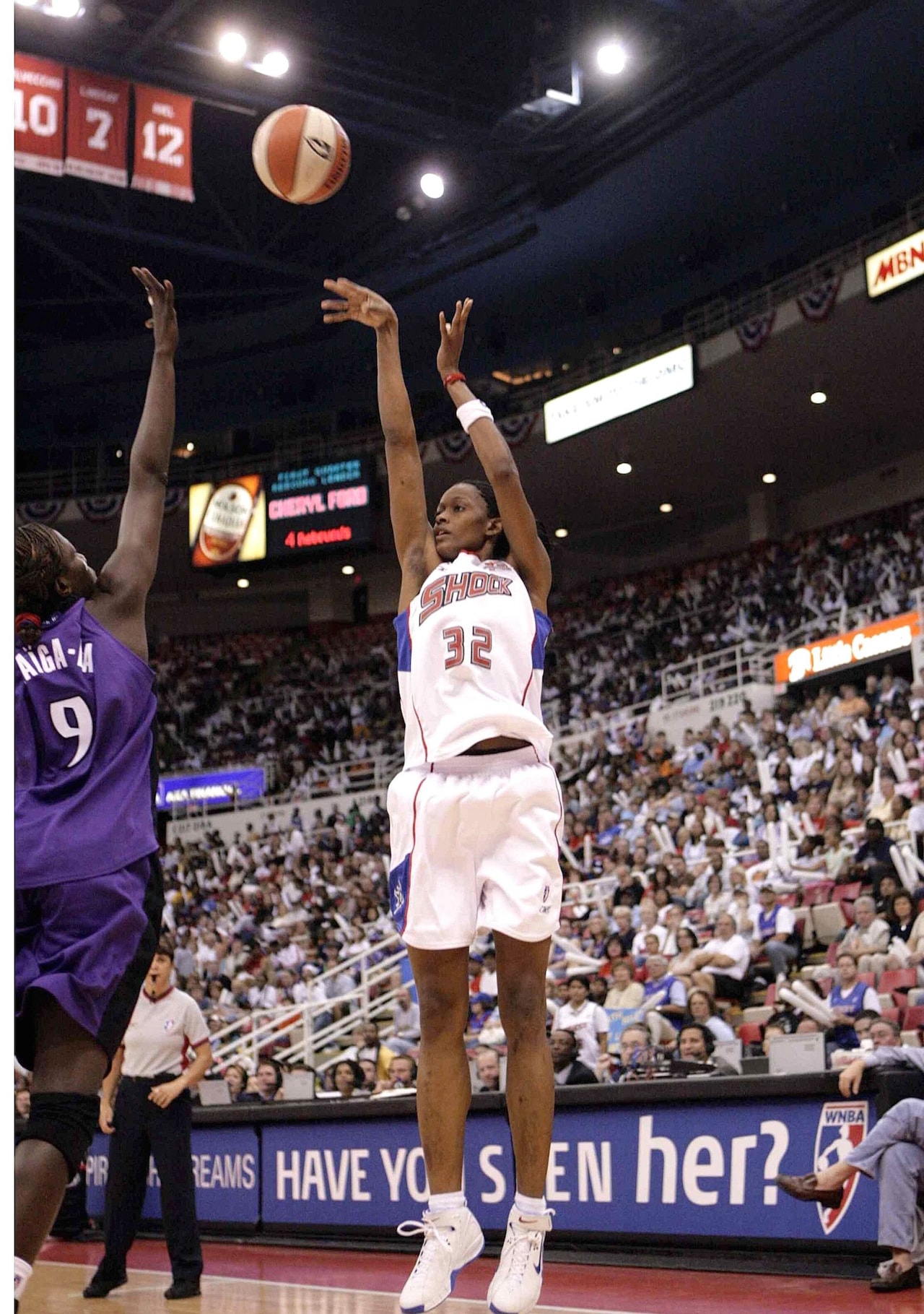 Photos: Swin Cash | WBNA Career Through the Years Photo Gallery | NBA.com