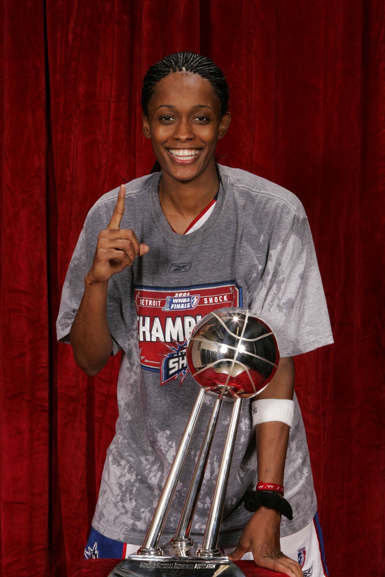 Photos: Swin Cash | WBNA Career Through the Years Photo Gallery | NBA.com