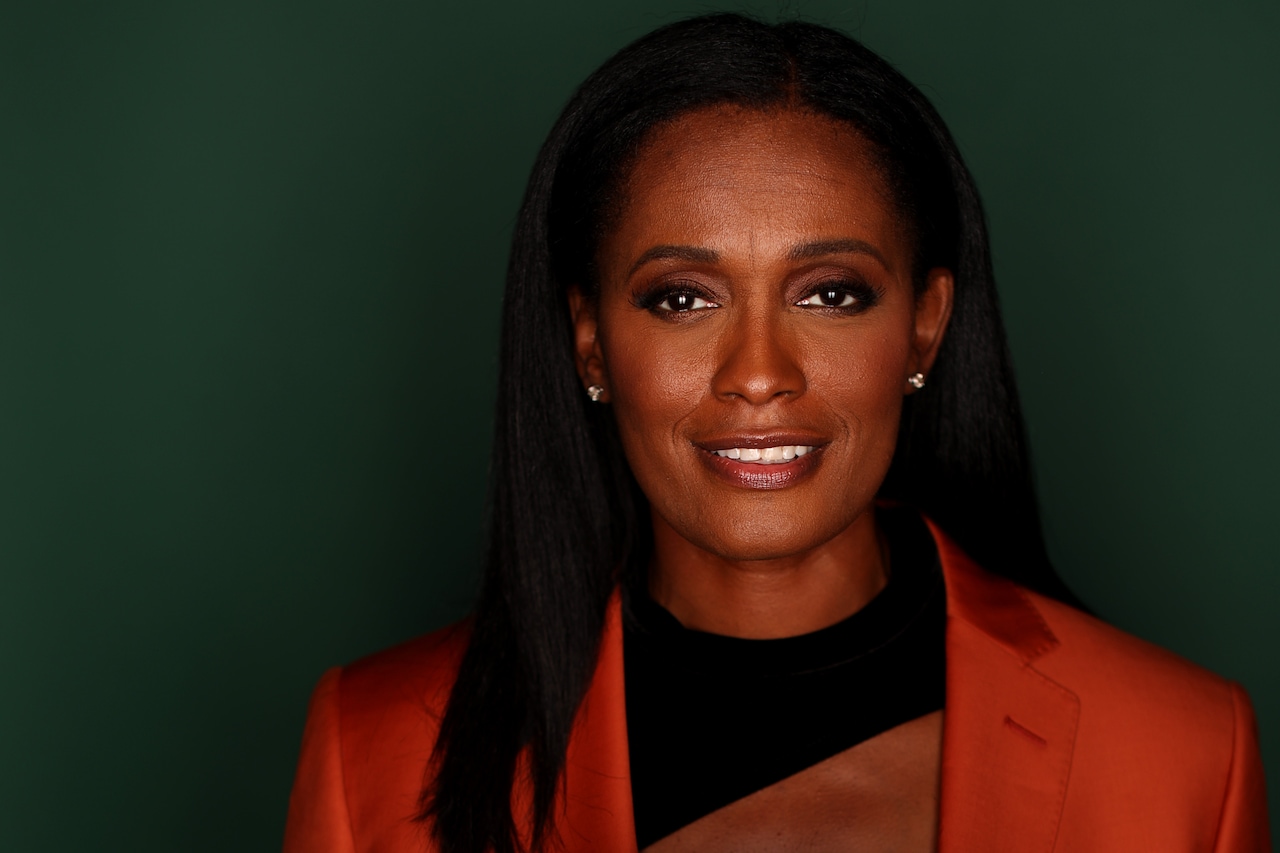 Photos: Swin Cash received Hall of Fame jacket with Class of 2022 | New Orleans Pelicans