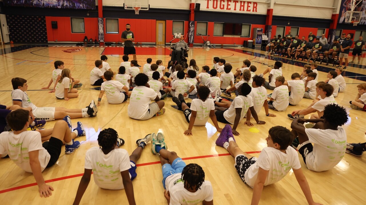 Photos: Steve Gleason hosts 2022 Life Skills basketball camp | Pelicans.com
