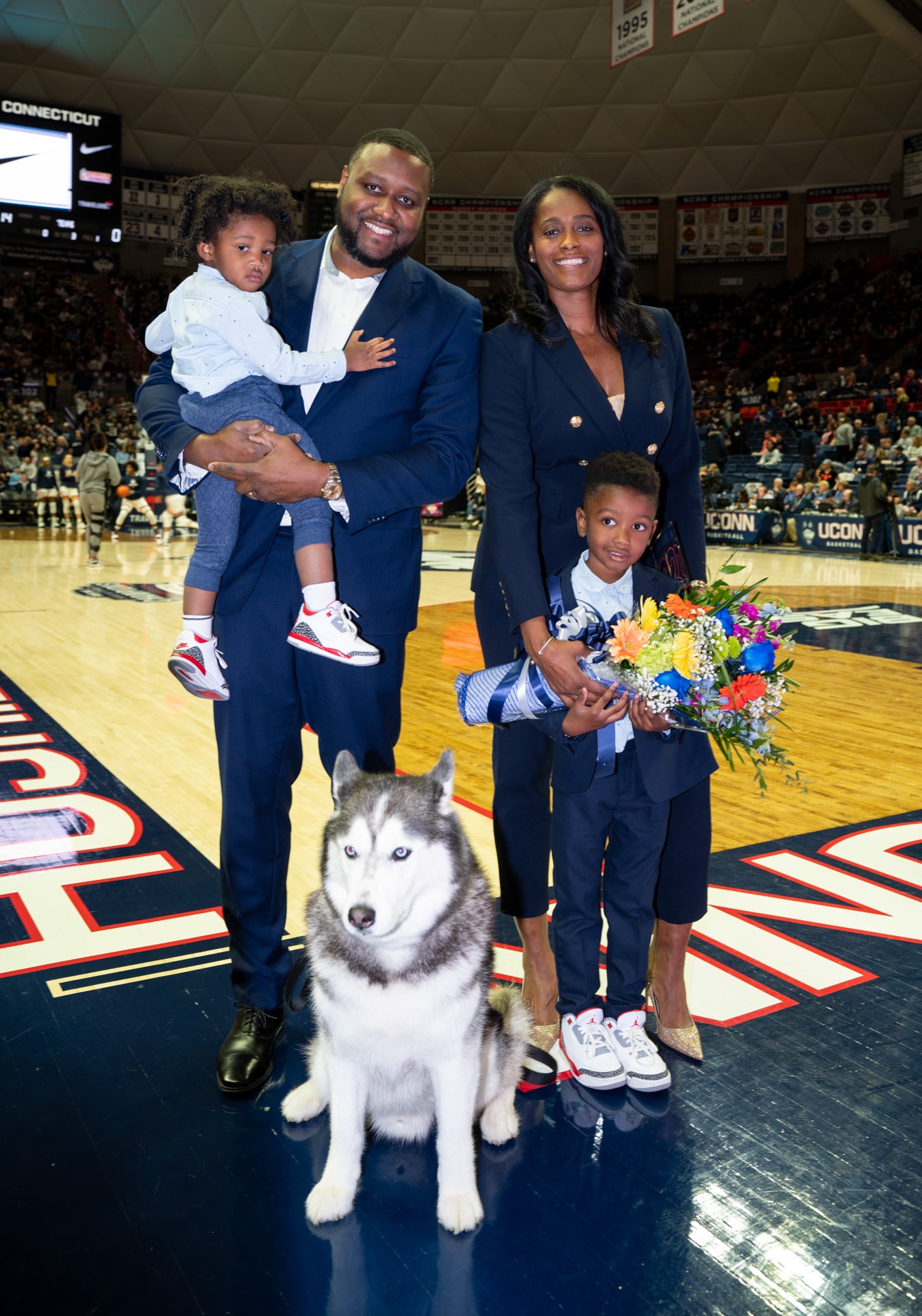 Photos: Swin Cash number retirement ceremony at UConn | Pelicans.com Photo Gallery | NBA.com