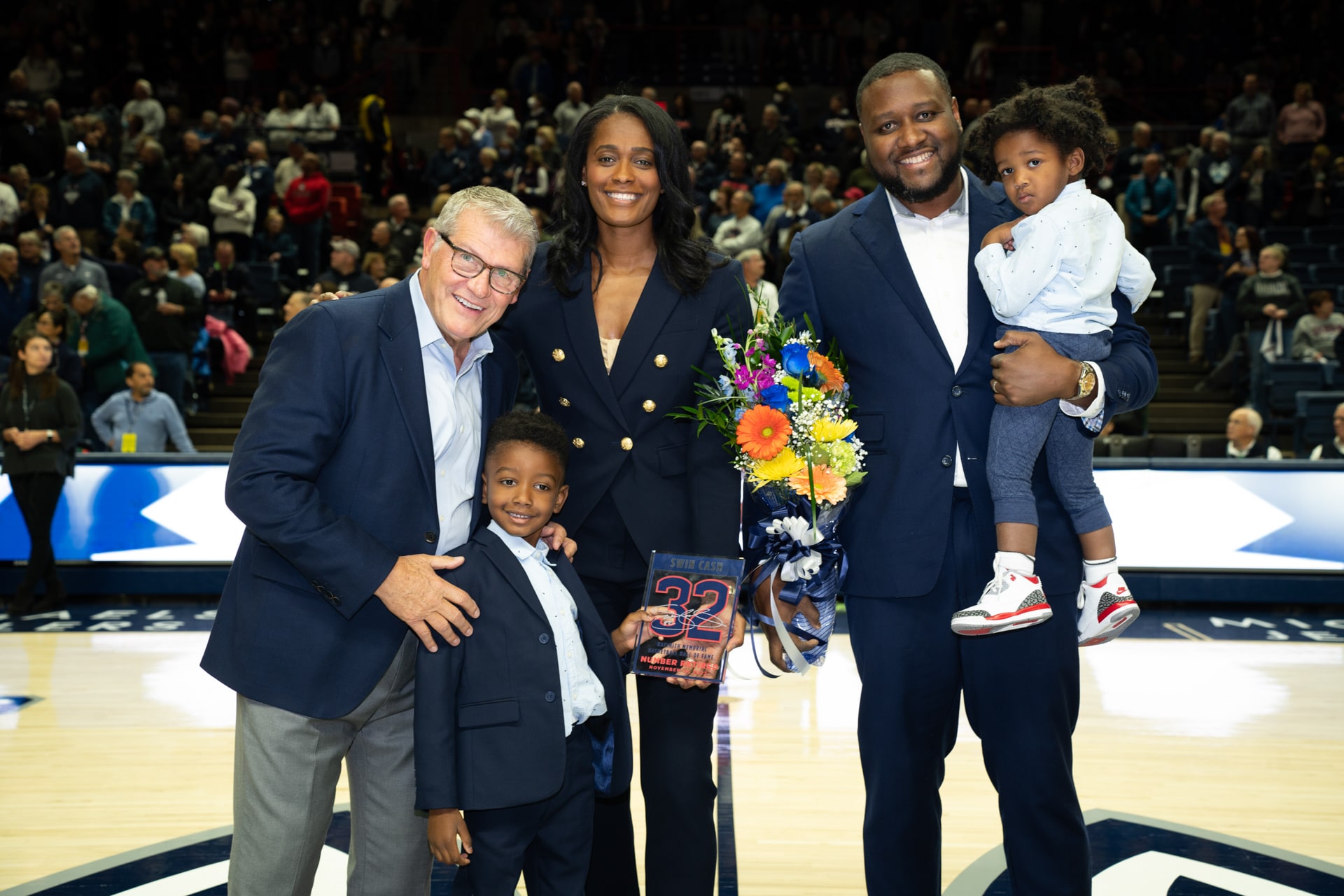 Photos: Swin Cash number retirement ceremony at UConn | Pelicans.com ...