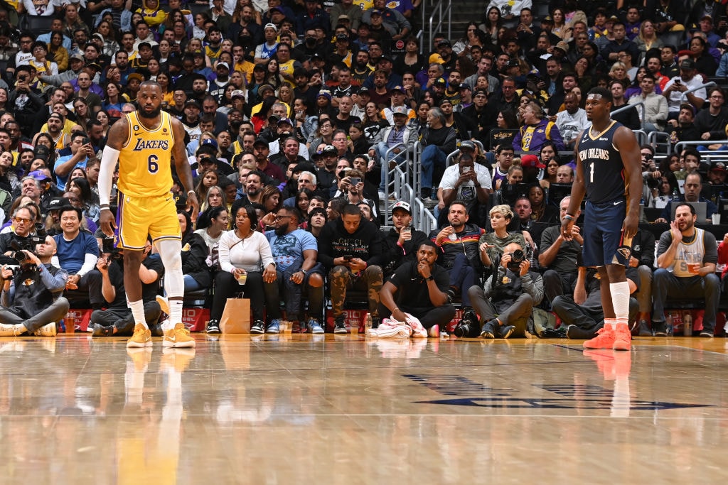 Photos: Lakers vs. Pelicans Game Action 11/2/2022 Photo Gallery | NBA.com