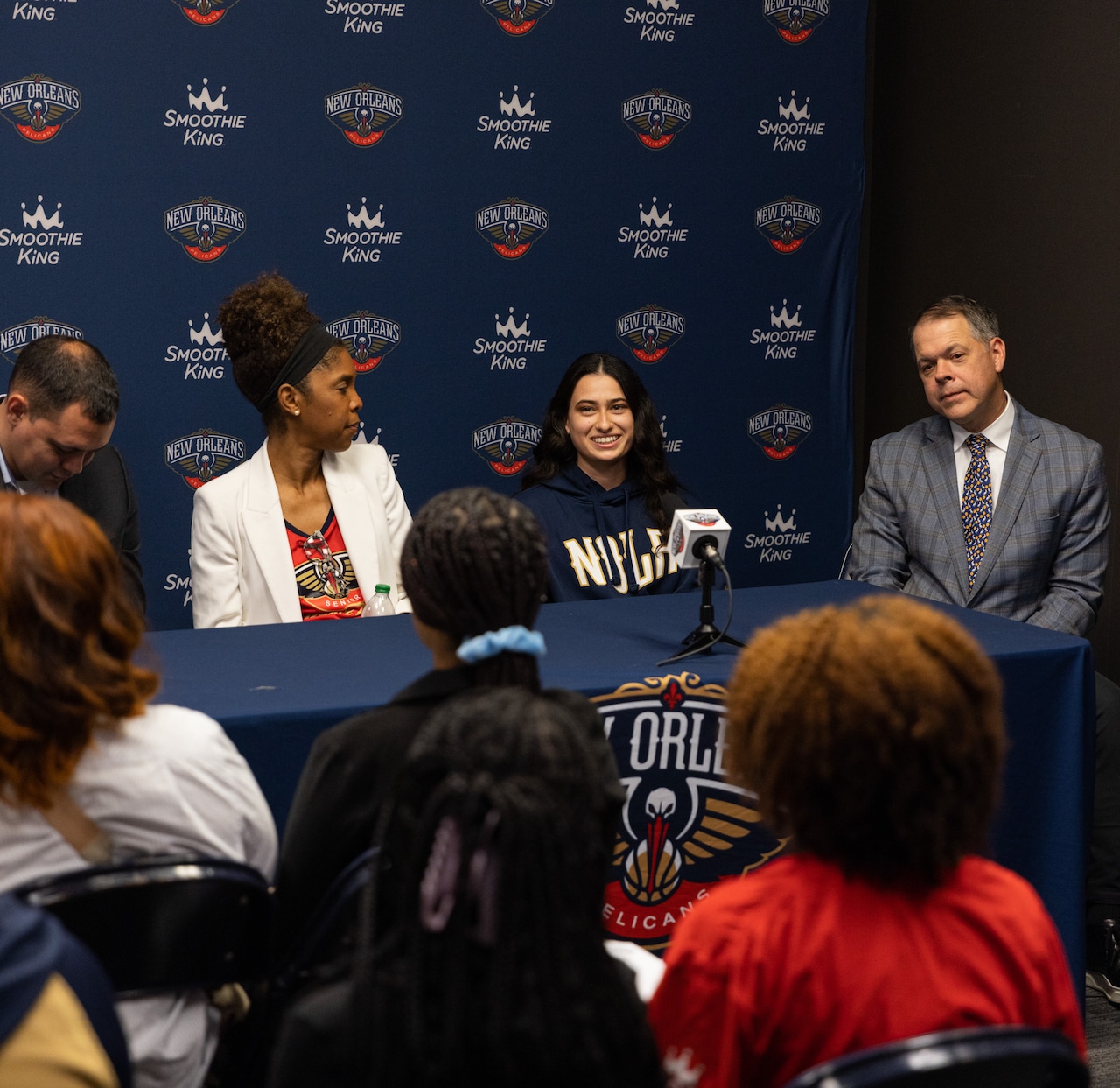 Photos: CJ McCollum hosts press conference for aspiring journalists ...