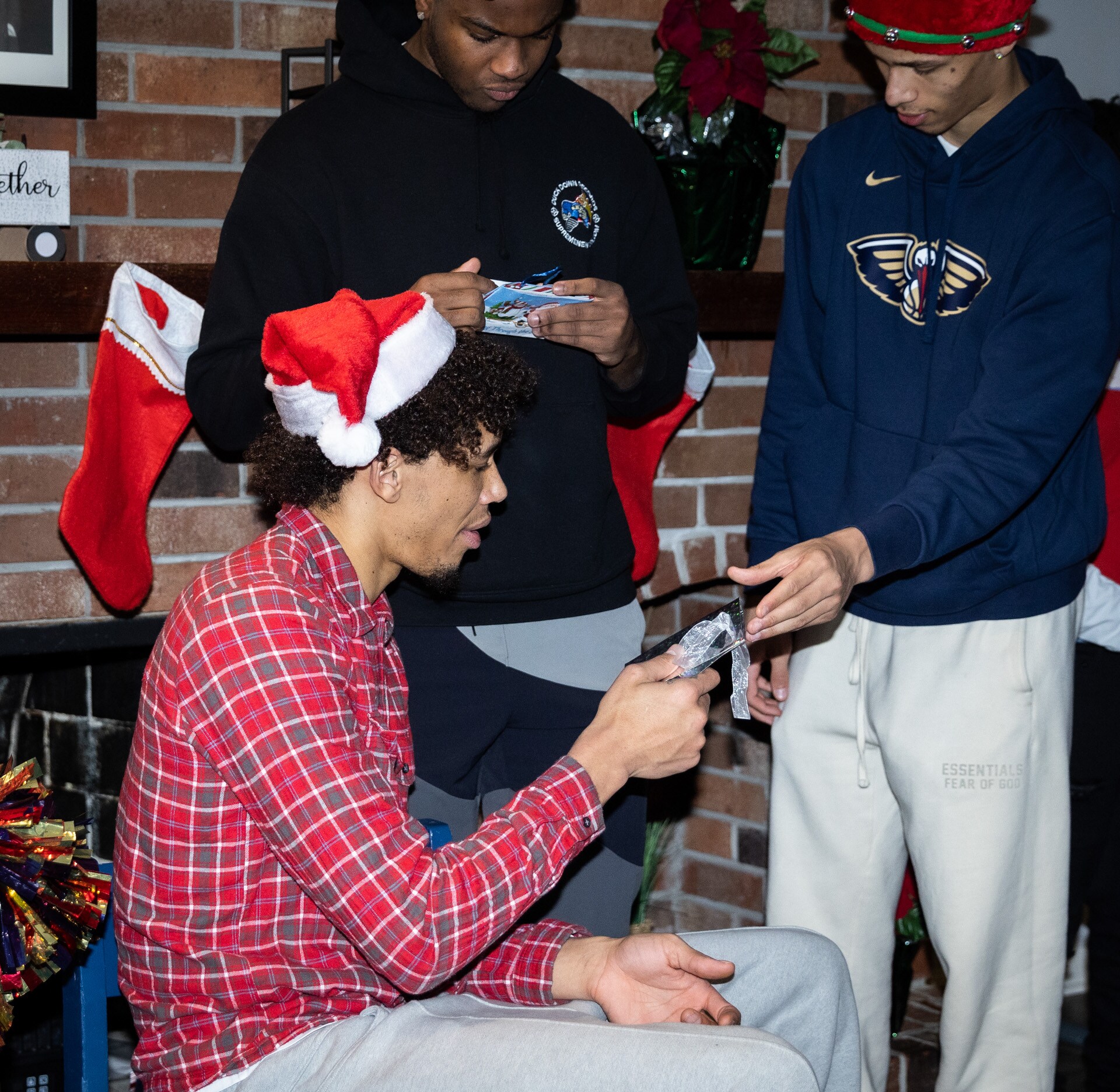 Photos: Jaxson Hayes holiday surprise for Boys Town families Photo ...