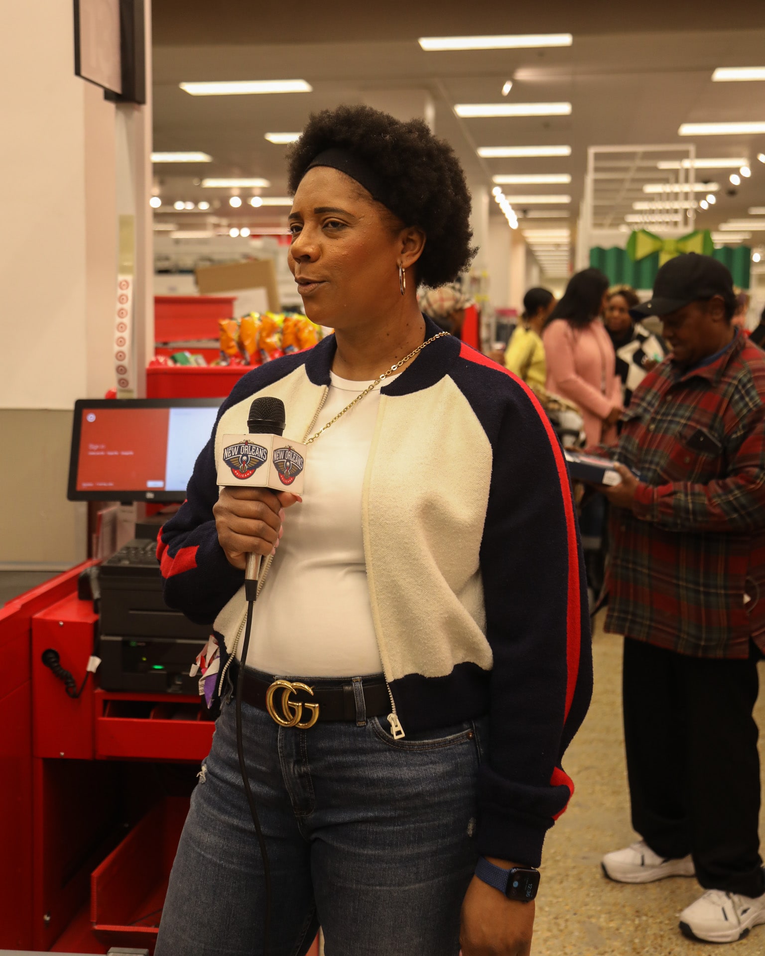 Photos: Zion Williamson's family hosts 'Shopping with Sharonda' holiday ...