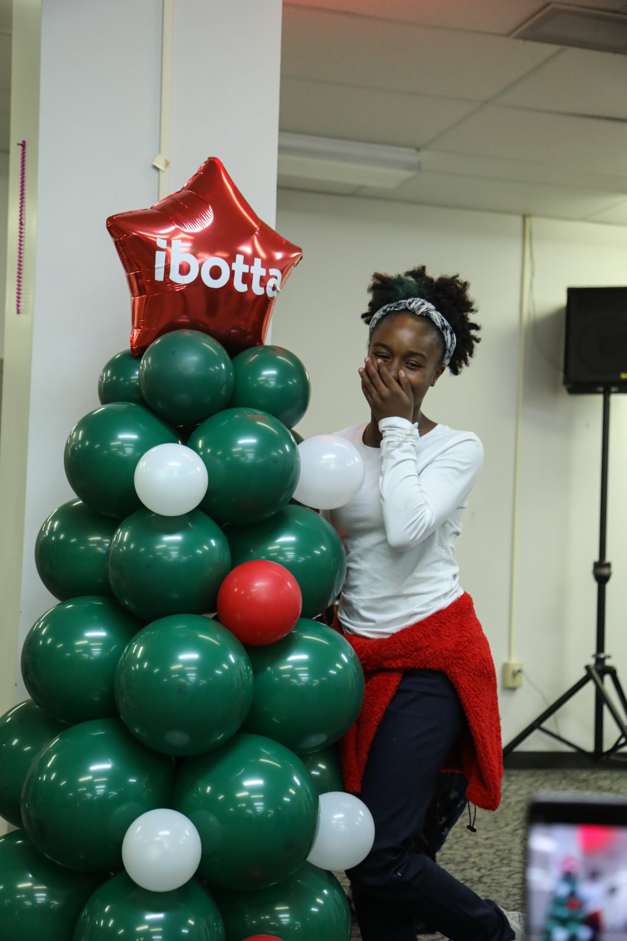 Photos: Zion Williamson, Ibotta host Kids Christmas Party at Family ... Photos: Zion Williamson, Ibotta host Kids Christmas Party at Family ...
