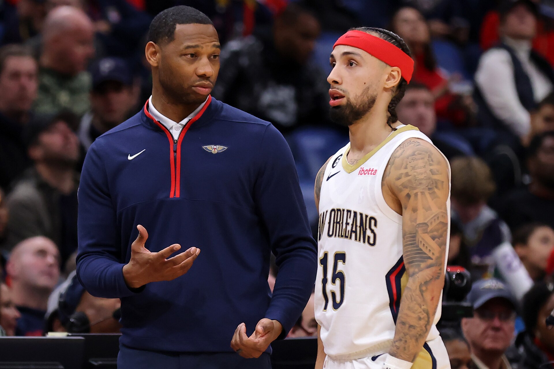 Photos: Willie Green earns Western Conference Coach of the Month honor ...