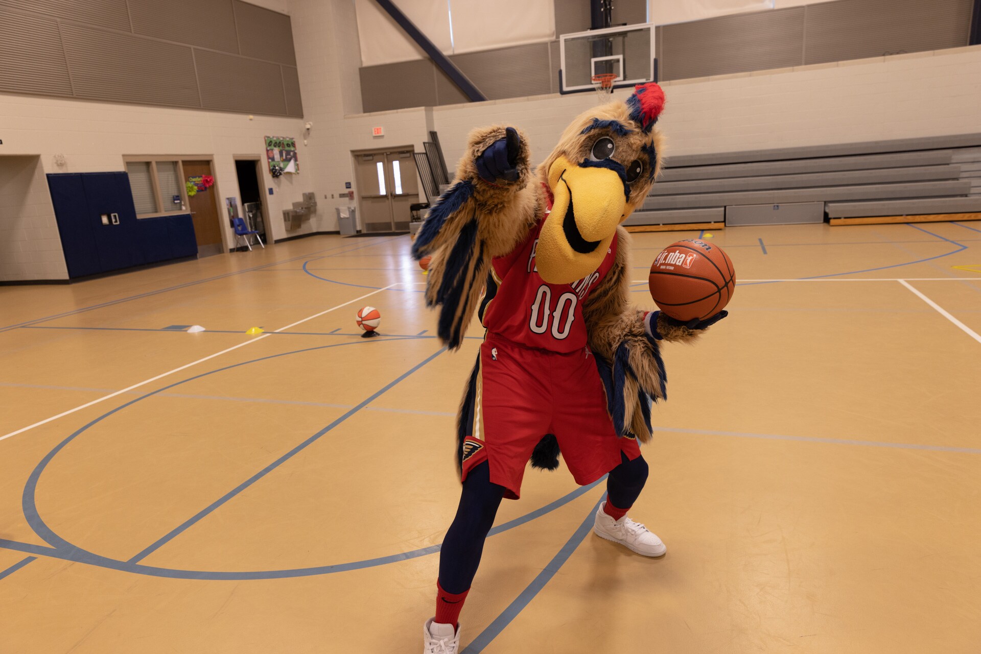 Photos: Pelicans, Hancock Whitney host basketball clinic at Lafayette ...