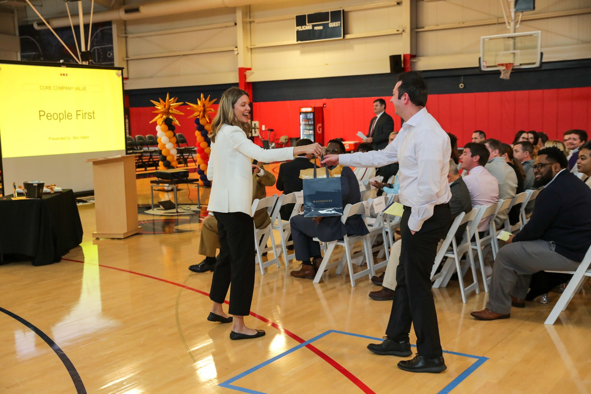 Photos: New Orleans Pelicans and Saints employee pep rally to honor ...