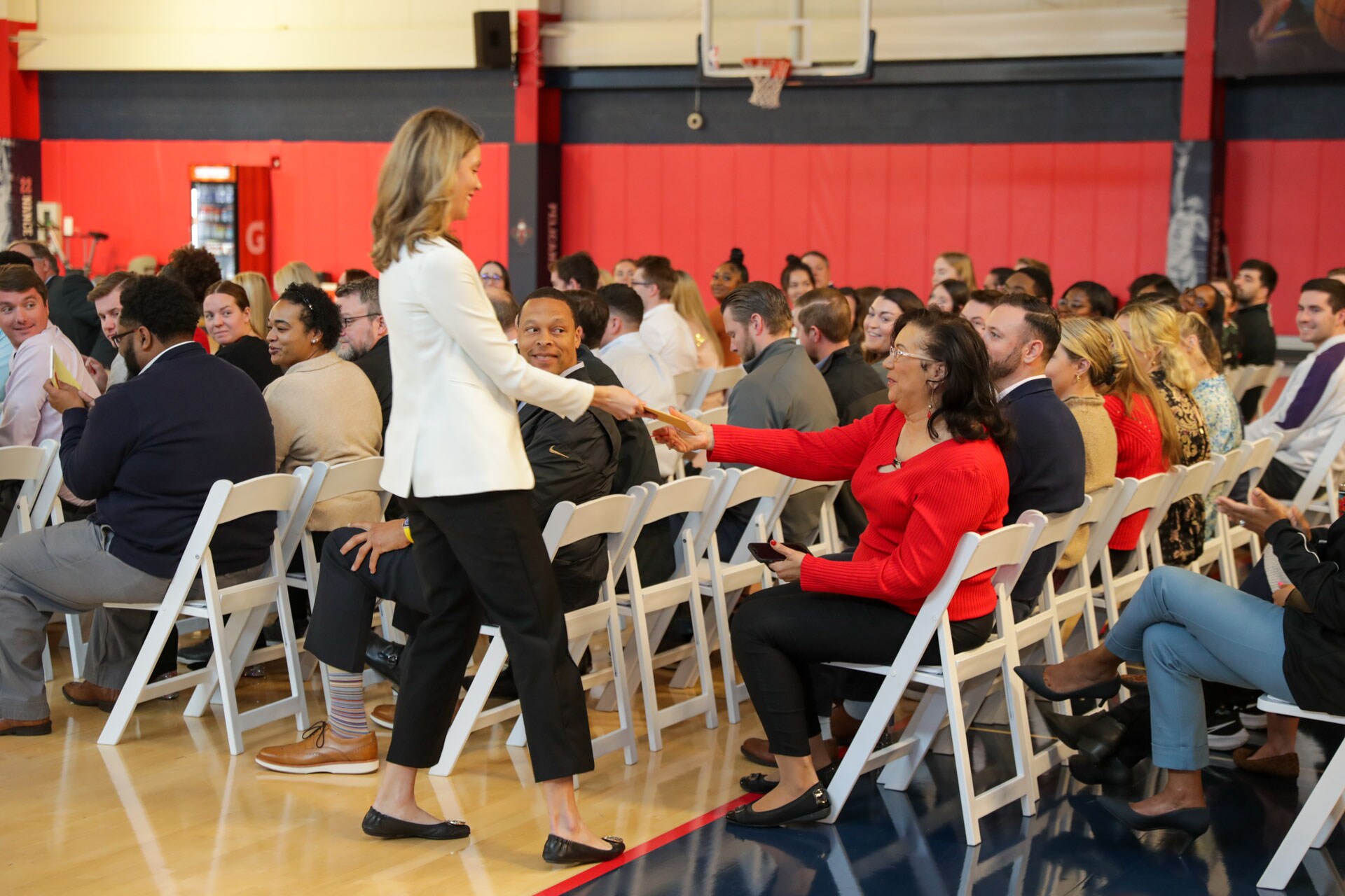 Photos: New Orleans Pelicans and Saints employee pep rally to honor ...