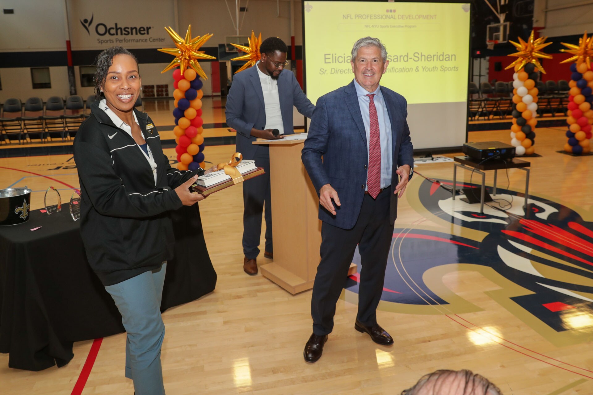 Photos: New Orleans Pelicans and Saints employee pep rally to honor ...